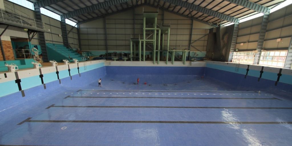 Lightning Ridge Olympic Pool - ARDEX tiling system specified for pool ...